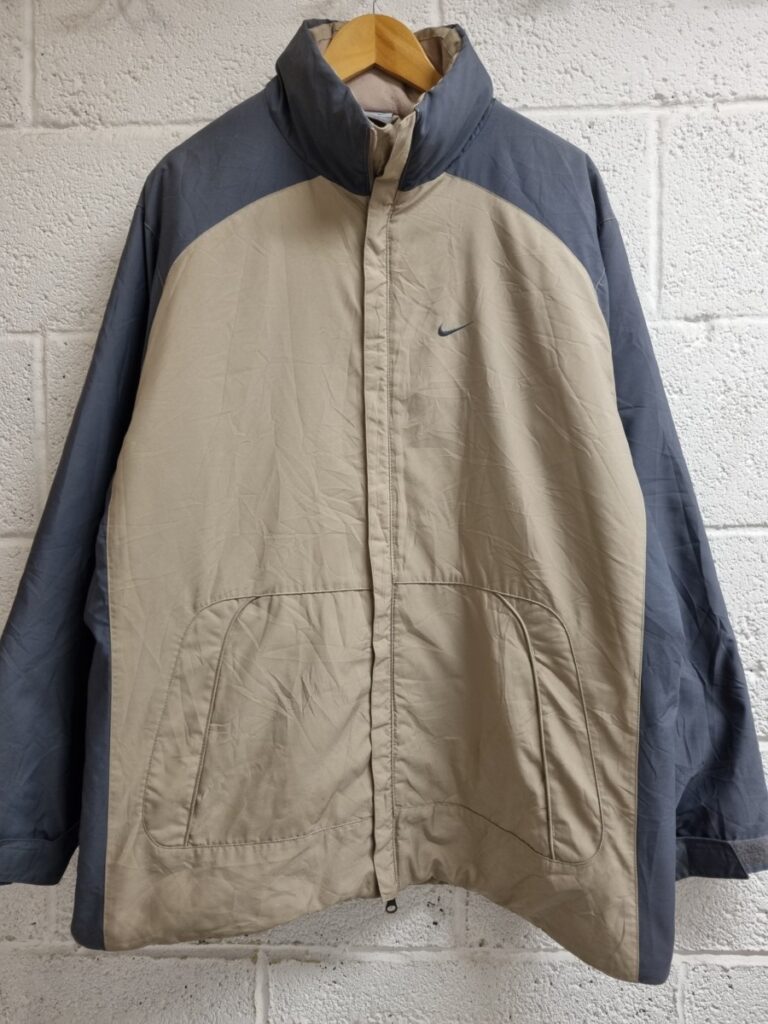 200 Pieces Grade A Premium Sports Branded Jackets Bundle: THAT’S ONLY £ ...